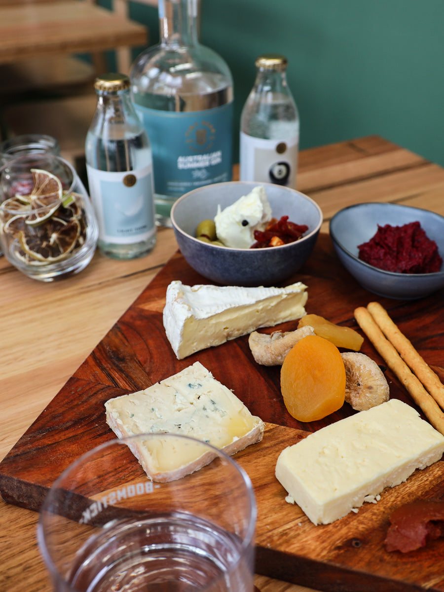 2025 Cellar Door Tasting Experieice – Tiny Bear Distillery